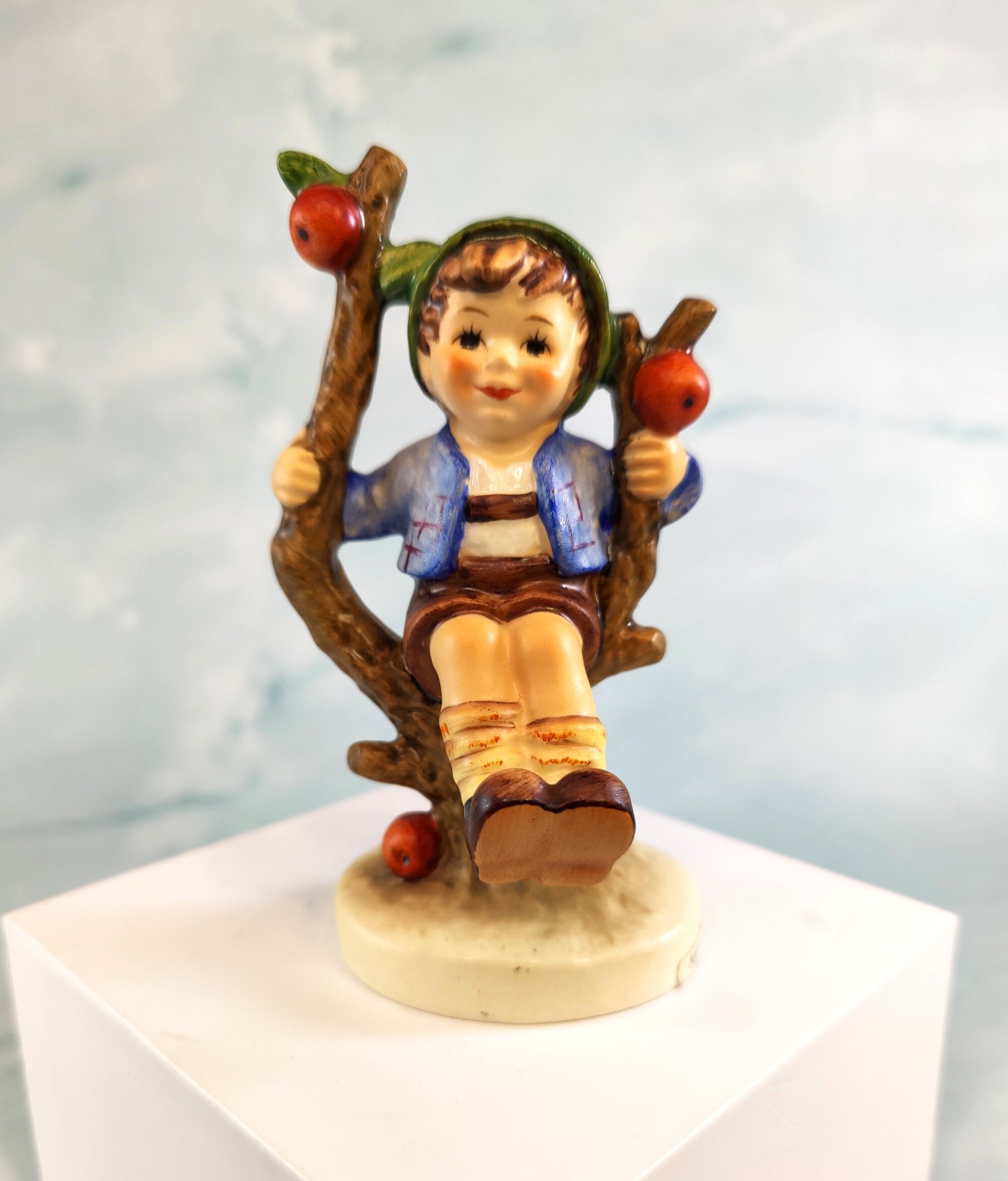 1972 Happy APPLE TREE BOY Smiling Hummel 142 3/0 Artist - Etsy