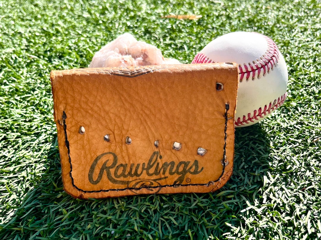 Repurposed Baseball Glove Bi-fold Wallet - Etsy