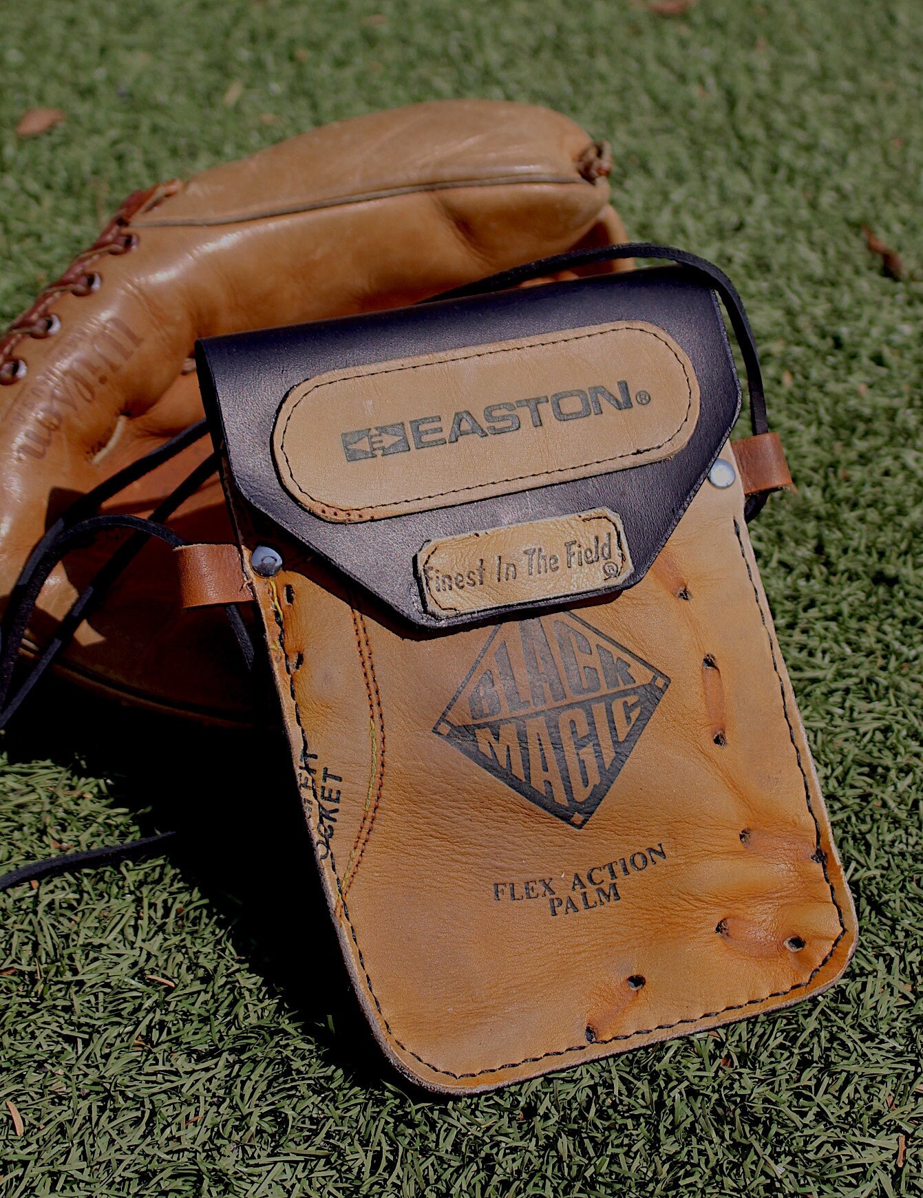 Repurposed Vintage Leather, Baseball Glove Cell Phone Purse - Etsy
