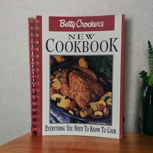 1980's and '90s Betty Crocker's Cookbook, Your Choice - Etsy