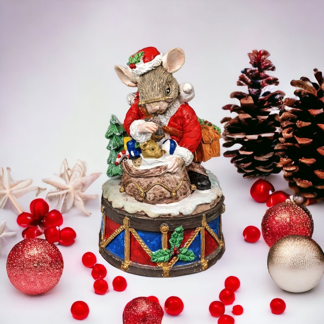 Vintage Resin Christmas Mouse Music Box Charming Holiday Decor ...