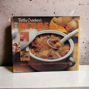 1980's and '90s Betty Crocker's Cookbook, Your Choice - Etsy
