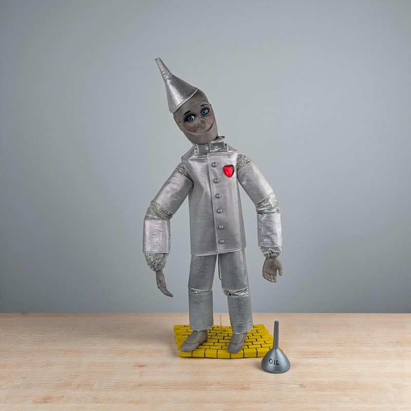 Ashton Figure - Etsy UK