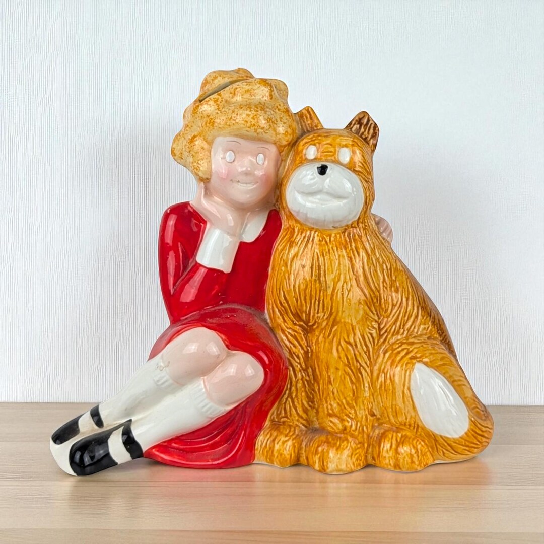 Vintage Little Orphan Annie Ceramic Bank: Collectible Cartoon Piggy ...