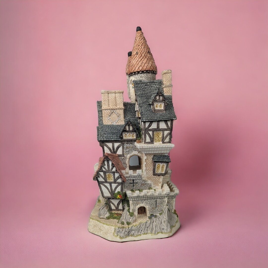 Enchanting Signed David Winter Cottage castle in the Air, 1991 - Etsy