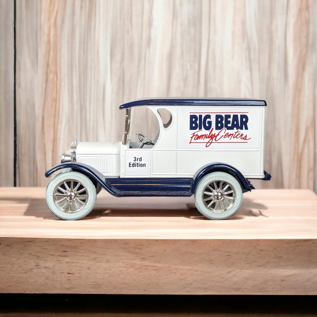 Vintage 1991 ERTL Big Bear Family Centers 1923 Truck Bank Diecast ...