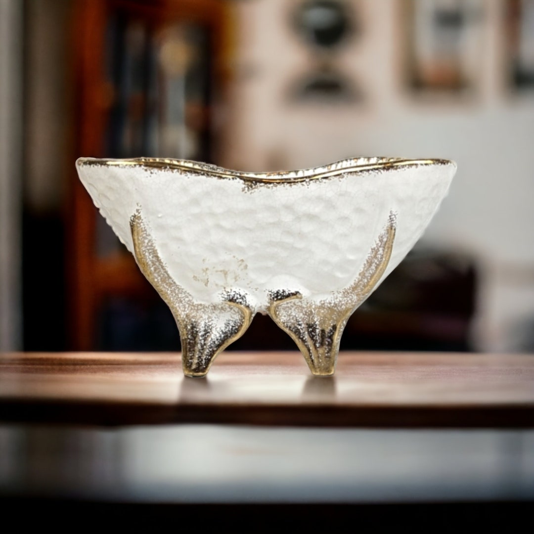 Vintage Cream-colored Bowl With Elegant Gold Trim USA Marked Ceramic ...