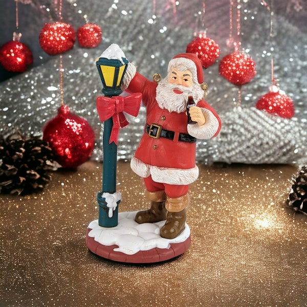 Lamp Post Ornament - Etsy