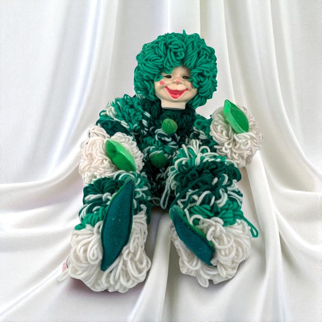 Vintage Handmade Green Yarn Clown Doll - Etsy