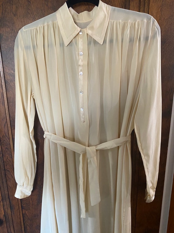 Victorian Nightgown Gem