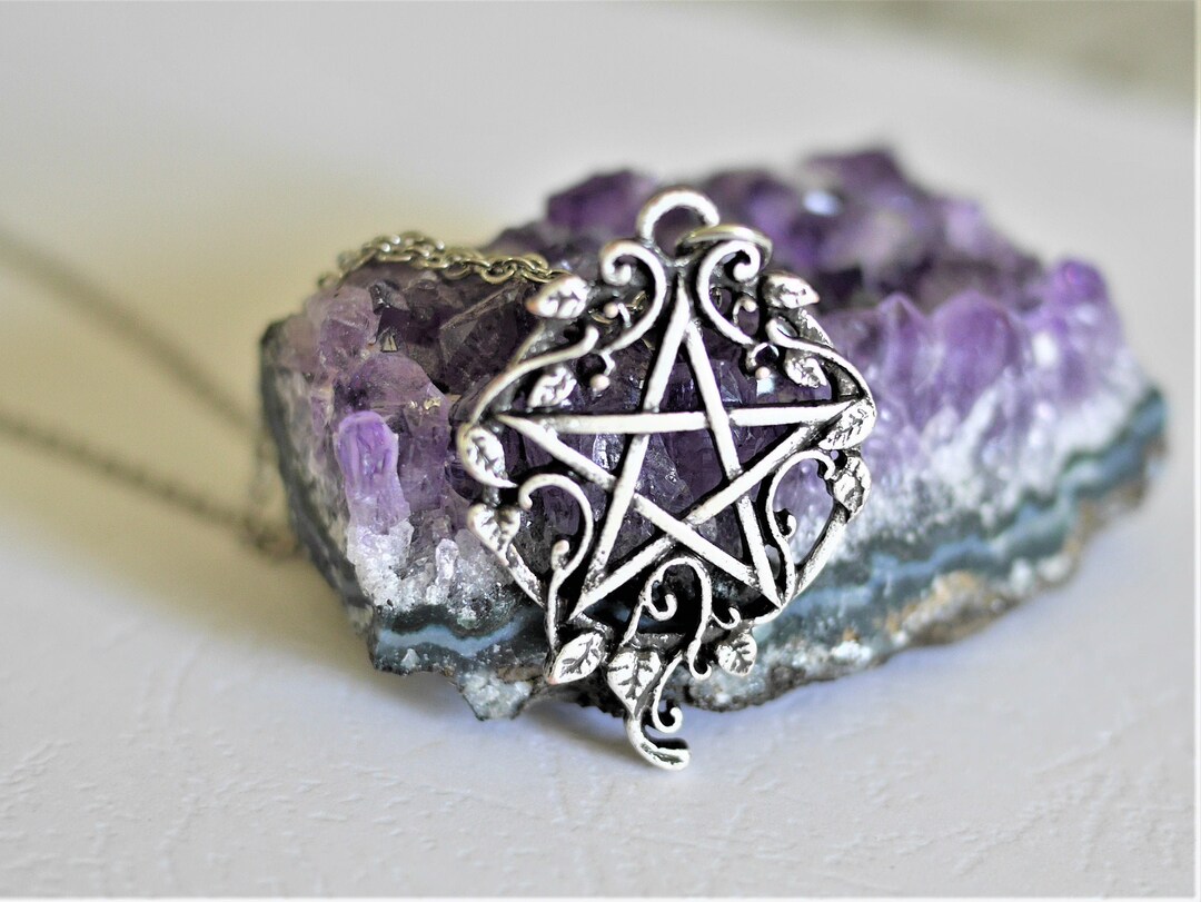 Pentagram Necklace //pentagram of Protection//talisman Pentagram//men's ...