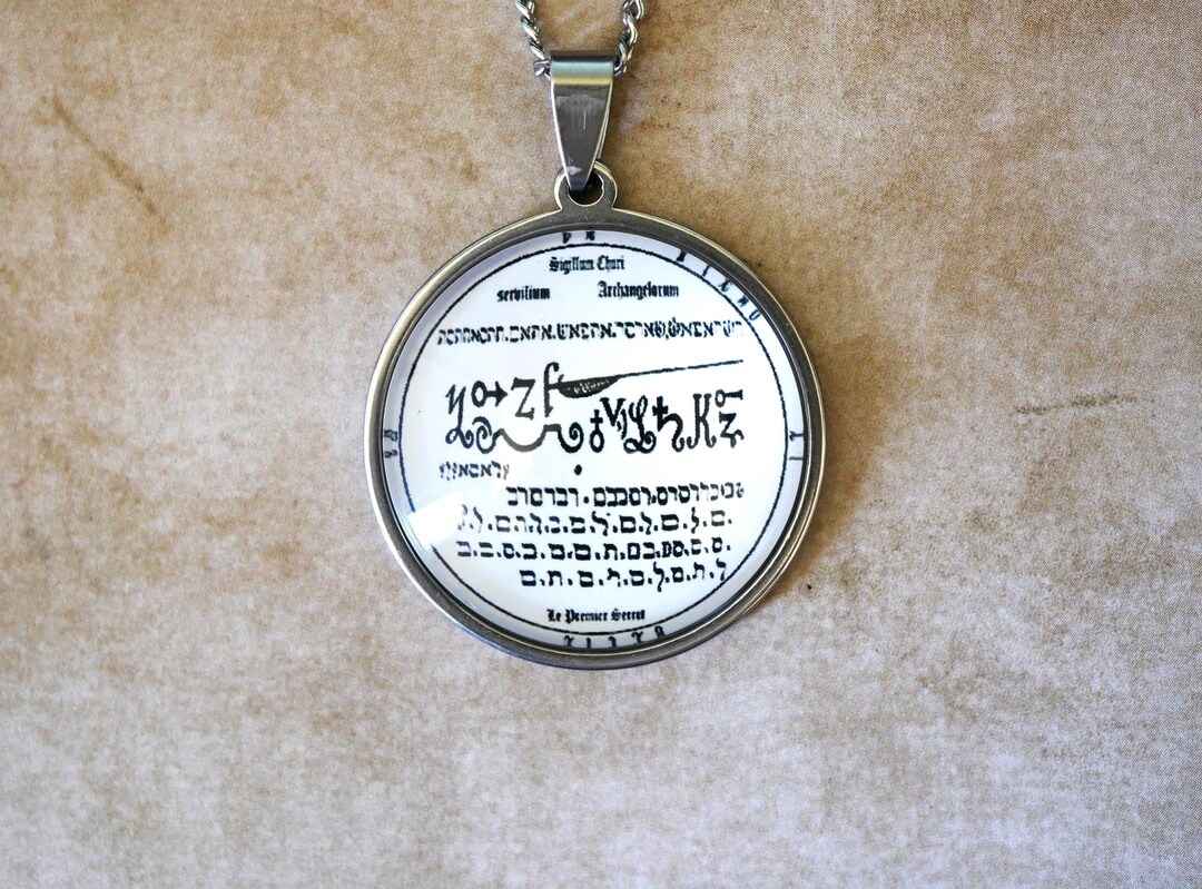 The Sixth Book of Moses//the First Secret//the Secret of Secrets ...