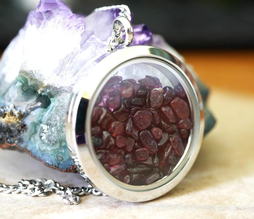 Red Garnet Amulet//natural Stone Amulet//garnet Pendant//men's Gift ...
