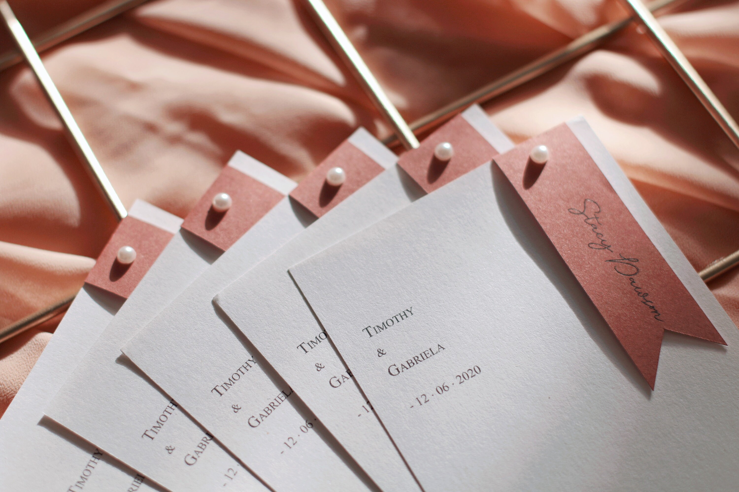 Banner Tag Menu Card, Menu Card With Guest Name, Minimalist Menu Card ...