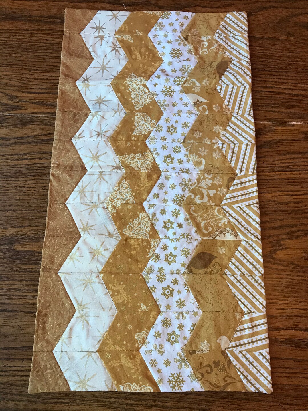 Christmas Decor -christmas Table Runner - Gold Christmas Table Runner ...