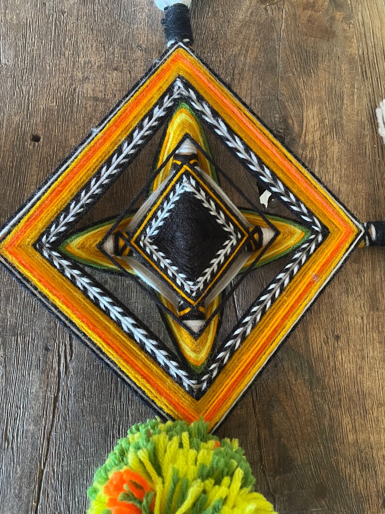 Vintage Handmade Ojo De Dios Mandala Gods Eye Wall Hanging. Boho ...