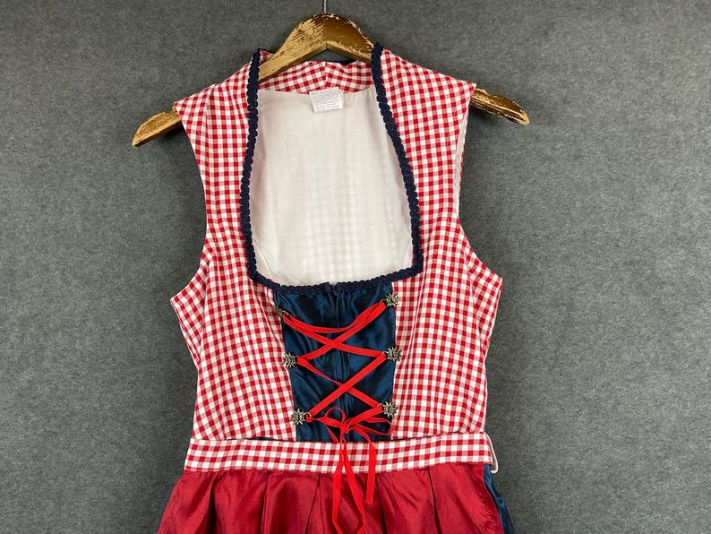 Vintage Embroidered Dirndl Dress and Apron Austrian Trachten Clothing ...