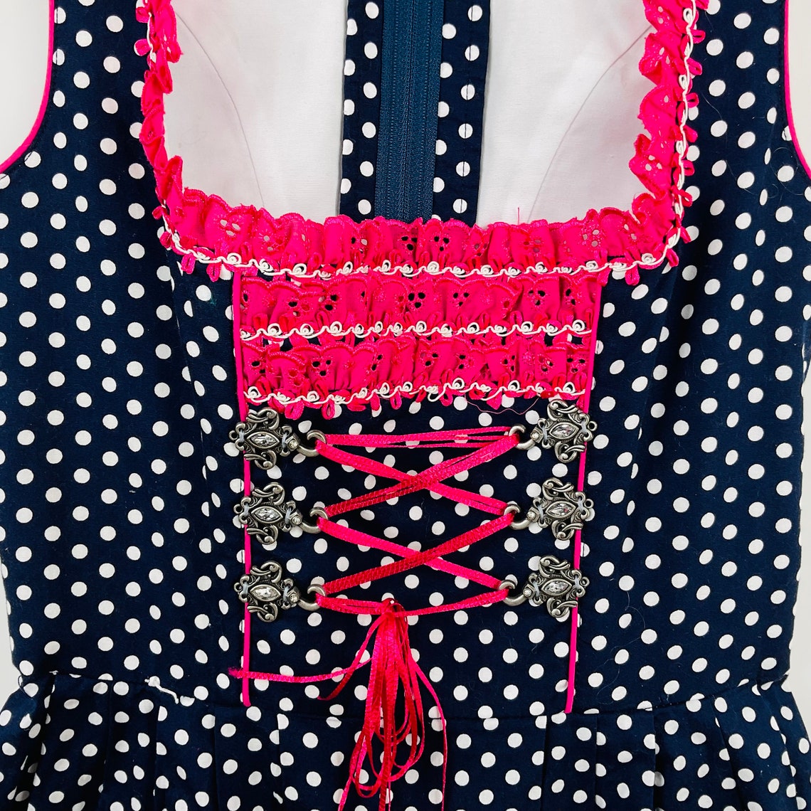Vintage Dirndl Dress Austrian Trachten Clothing Bavaria Octoberfest ...