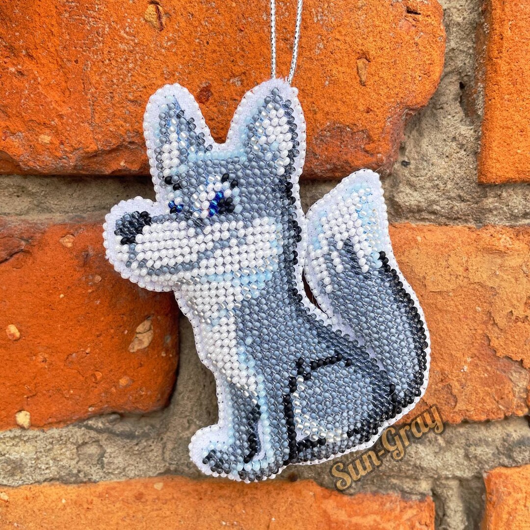 Wolf Bead Embroidery Kit: DIY Needlework Craft Gift for Beginners - Etsy