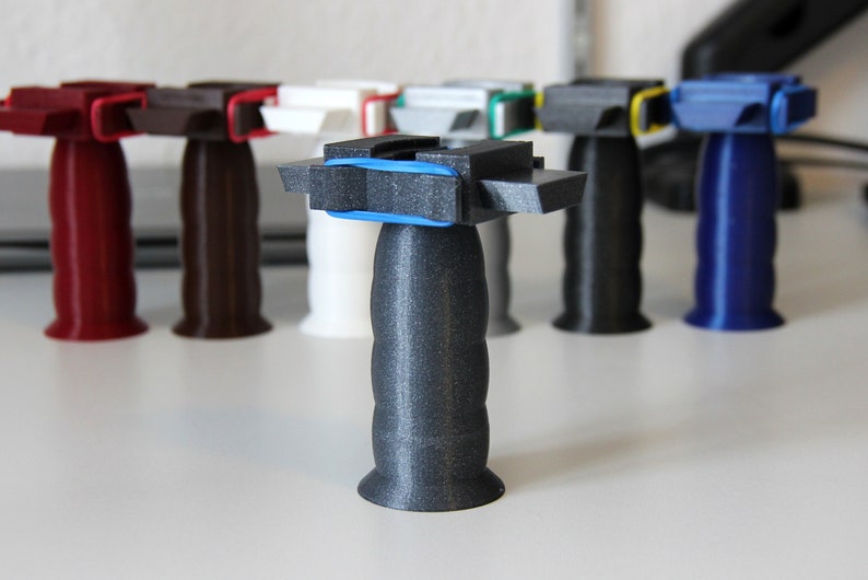 Painting Handle for Miniatures Holder for Minis Base 18mm to | Etsy