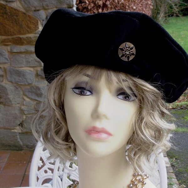 Black Velvet Beret - Etsy
