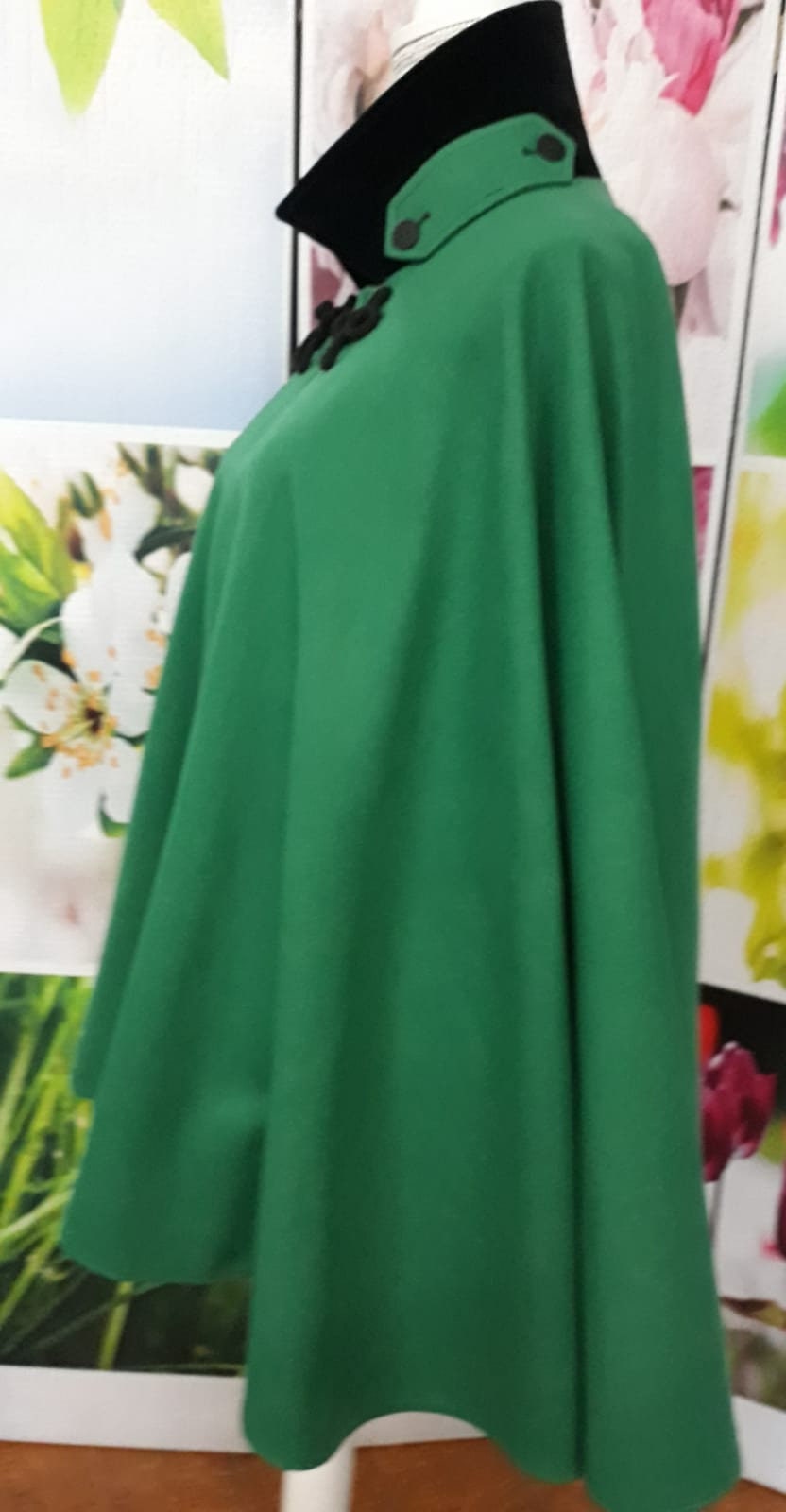 Venice Green Tabard in Pure Virgin Wool - Etsy