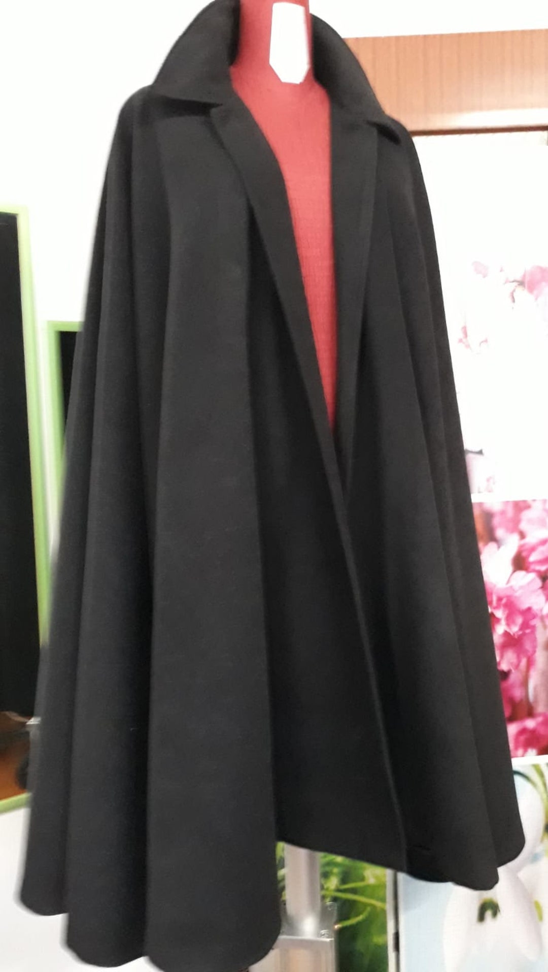 Tabarro Full Circle Black Cape in Cashmere - Etsy