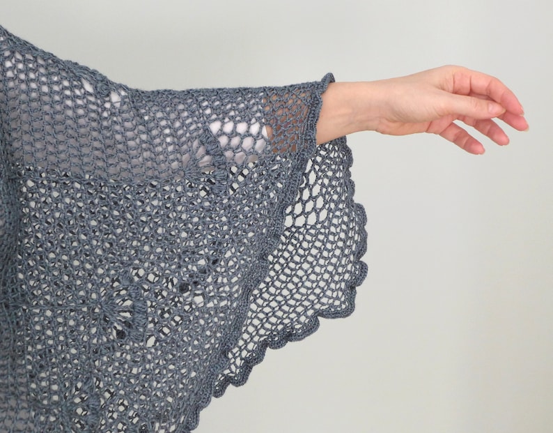 Patrón Chal ASIMÉTRICO De Crochet Con Piñas De Distintas Longitudes ...
