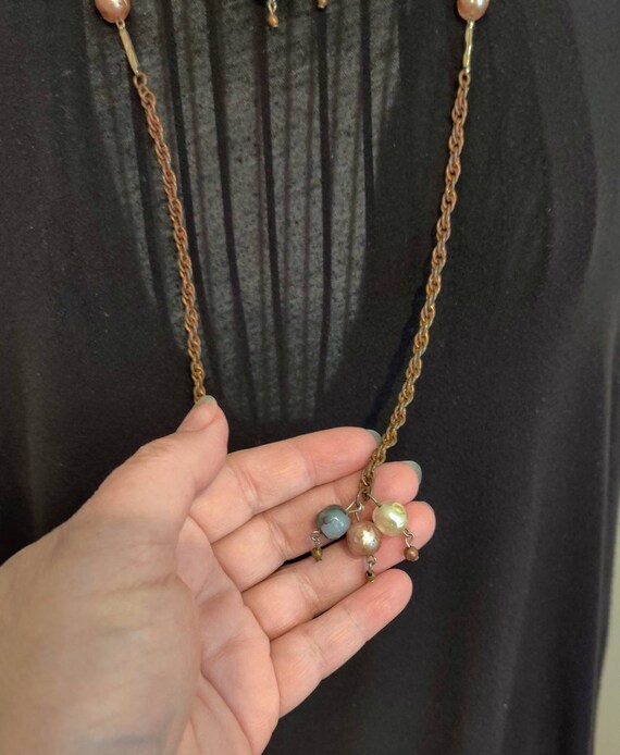 Flapper 1920s Faux Cluster Pearl and Goldtone Twisted… - Gem