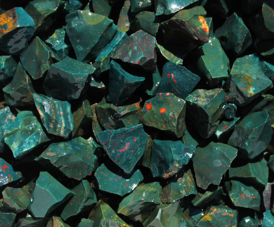 Bloodstone Green Jasper Mix I Raw Crystals for Tumbling I 1 LB Bulk Raw ...