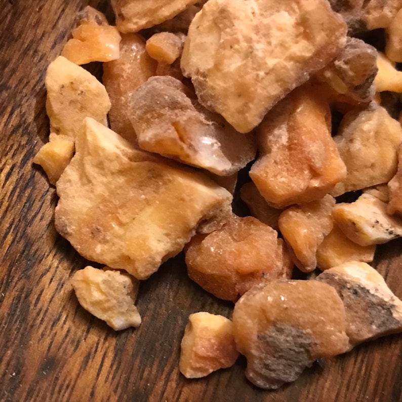 Golden Benzoin Resin Grade 1 | Styrax Benzoin | Sambrani Gum Benjamin ...