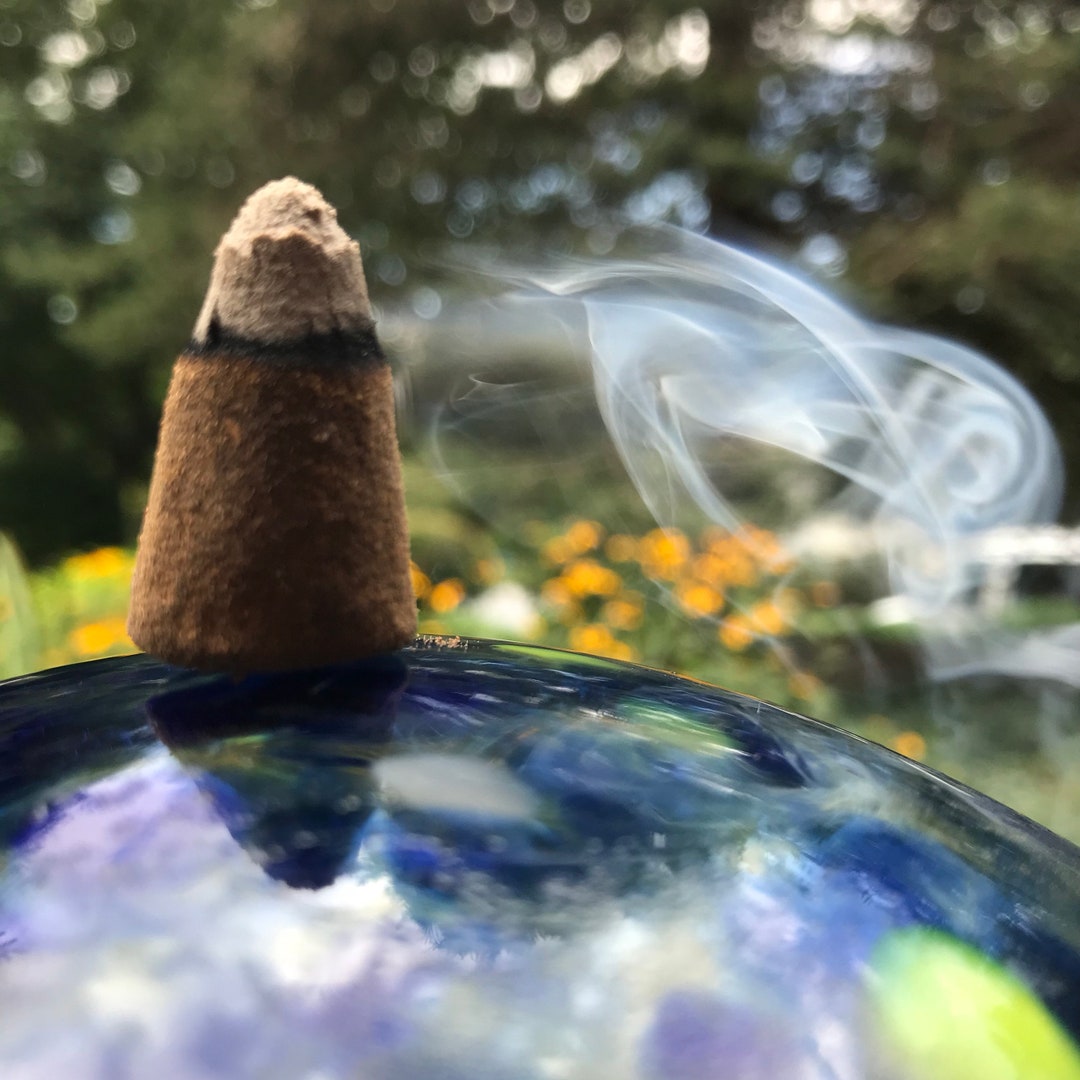 Lotus Flower Cone Incense | 10 Cones | All Natural Holy Smoke Incense ...