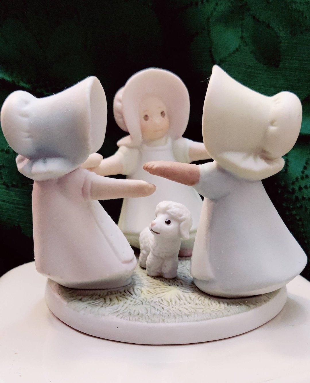 Vintage 1990 Circle of Friends Figurine Love One - Etsy