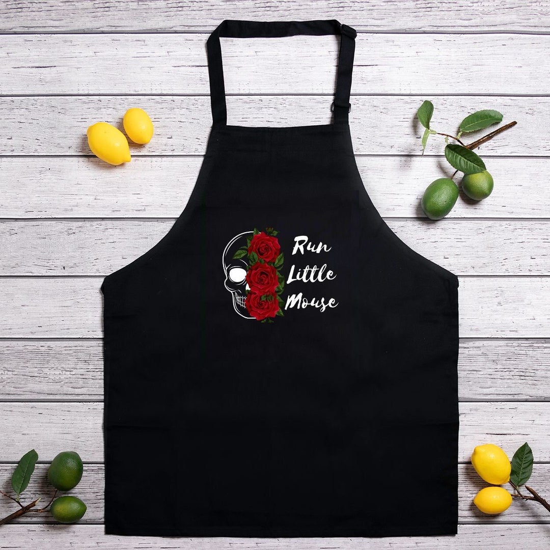 Run Little Mouse Apron (full-length) Black, Cat and Mouse, Spicy Book ...