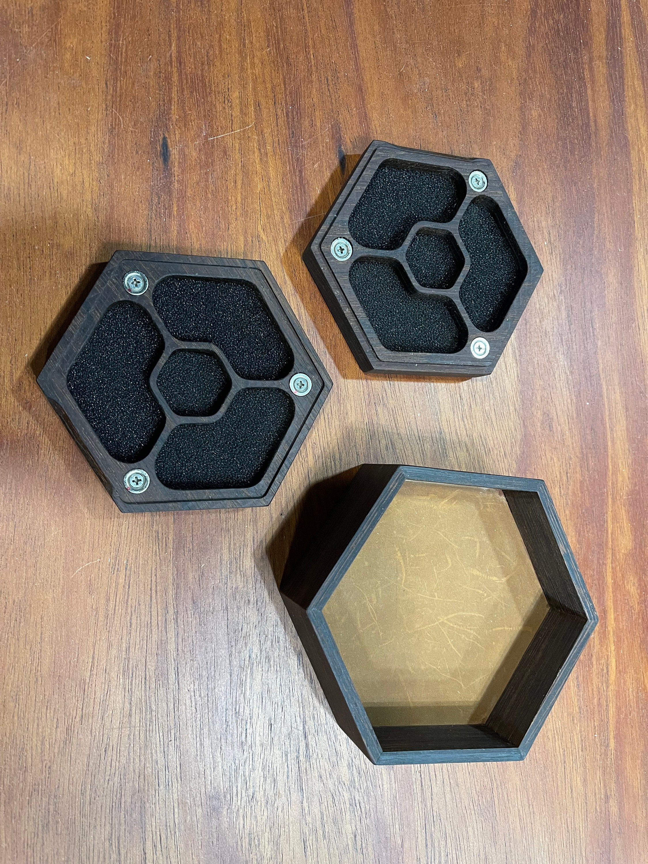 Peruvian Walnut Hexagonal Dice Box With Wenge Dice Tray - Etsy