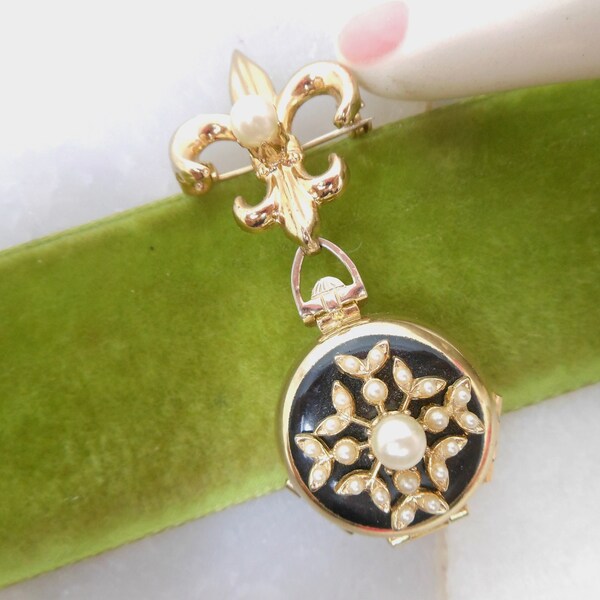 Vintage Coro Locket - Etsy