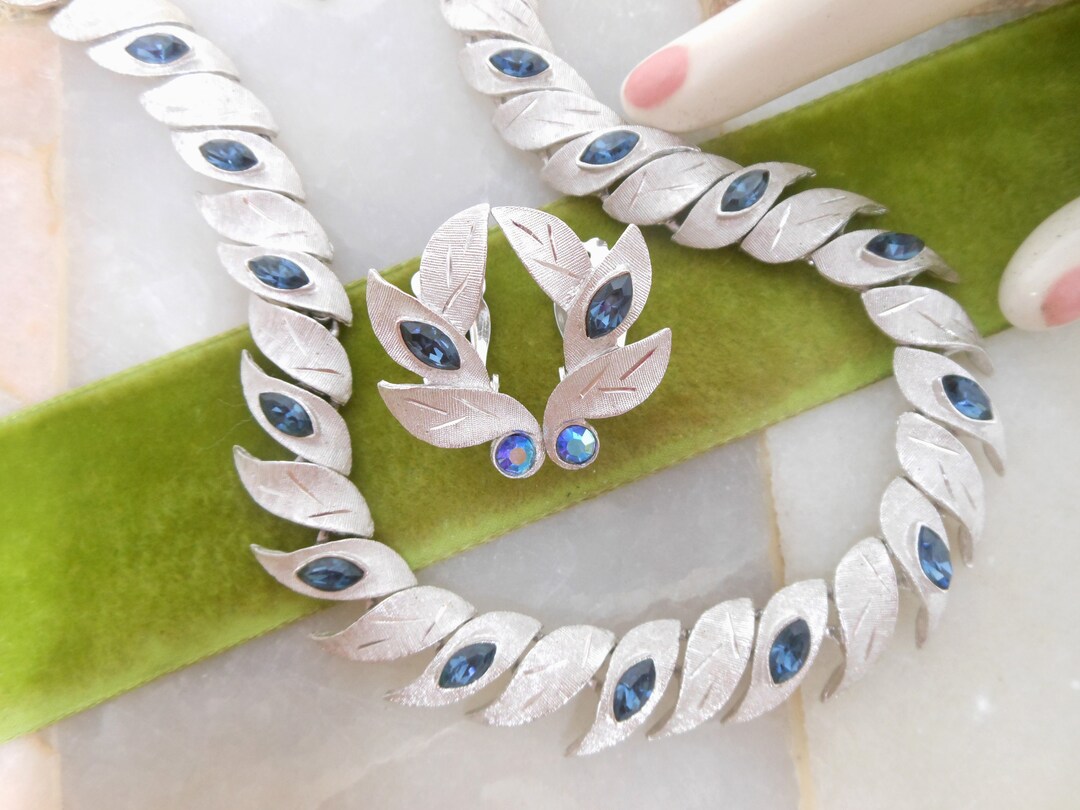 Vintage KRAMER Necklace Earrings Set Blue Crystal Rhinestone Aurora ...