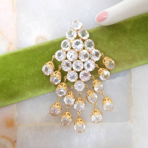 Vintage Cha Cha Crystal Drop Brooch Cascade Waterfall Clear Ice Bezel ...