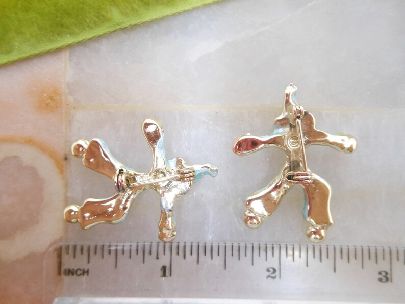 Vintage Jester Clown Scatter Pin Set Figural Enamel Brooch Petite Pair ...