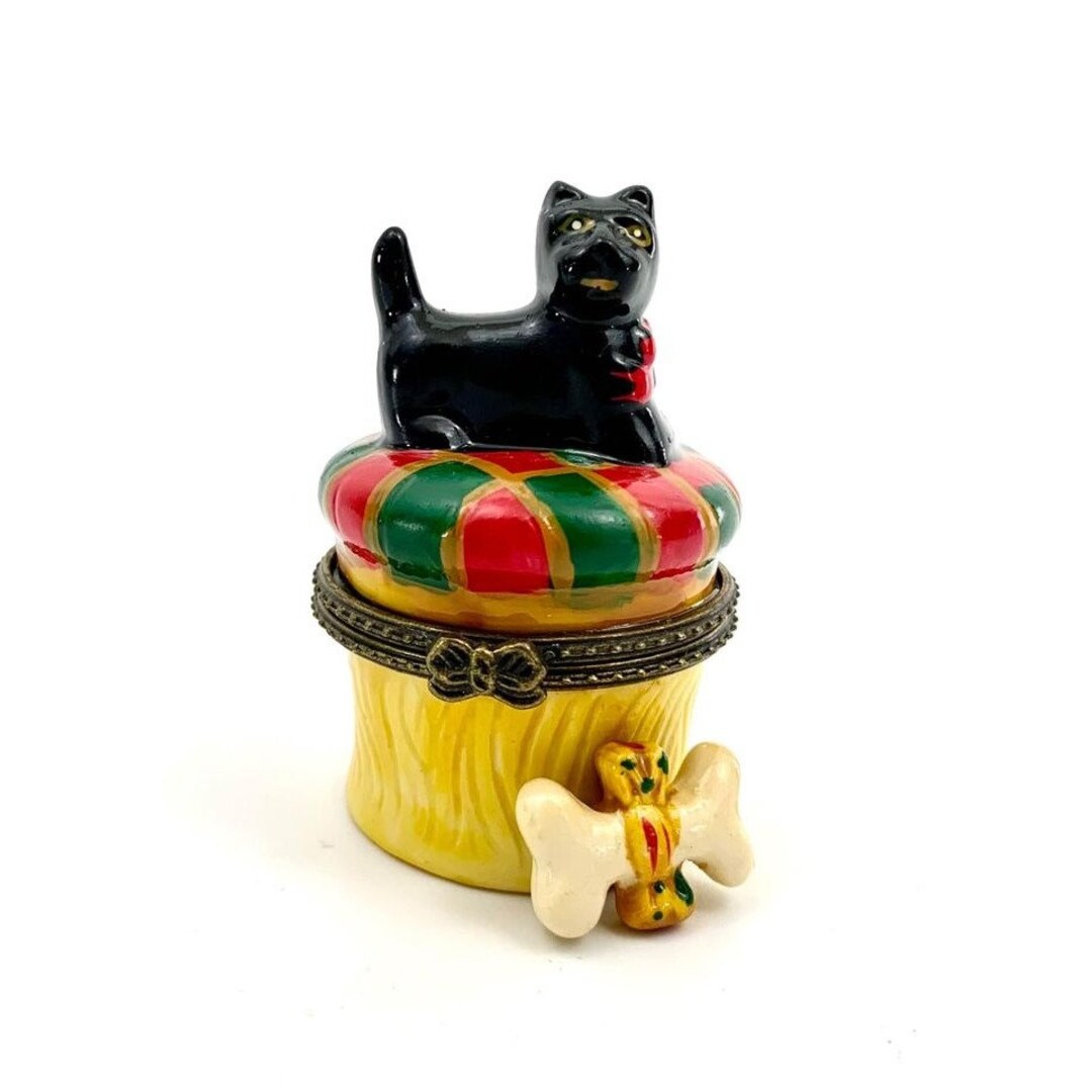 Trinket Box in Dog Design Vintage Adorable Porcelain Container With ...