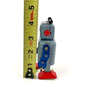 Vintage Style Tin Wind up Robot in a Box Adorable Home Decor Gift Toy ...