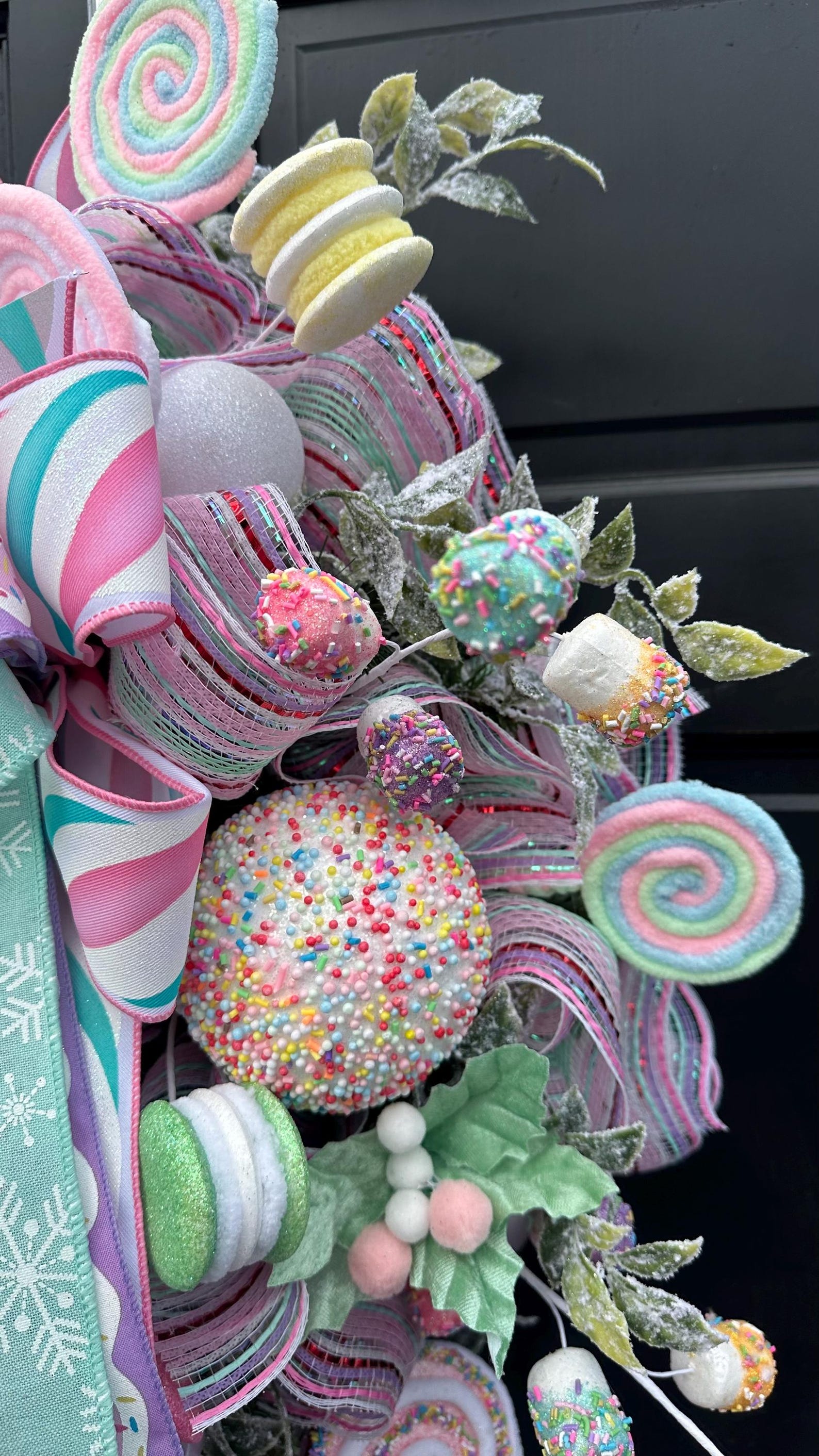 Pastel Candy Christmas Wreath – Whimsical Candy Wreath, Peppermint ...