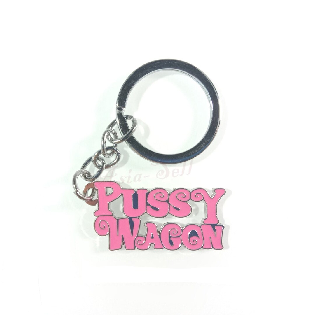 PUSSY WAGON Keyring Letter Pendants Accessories Pink Colour Alloy Tag ...