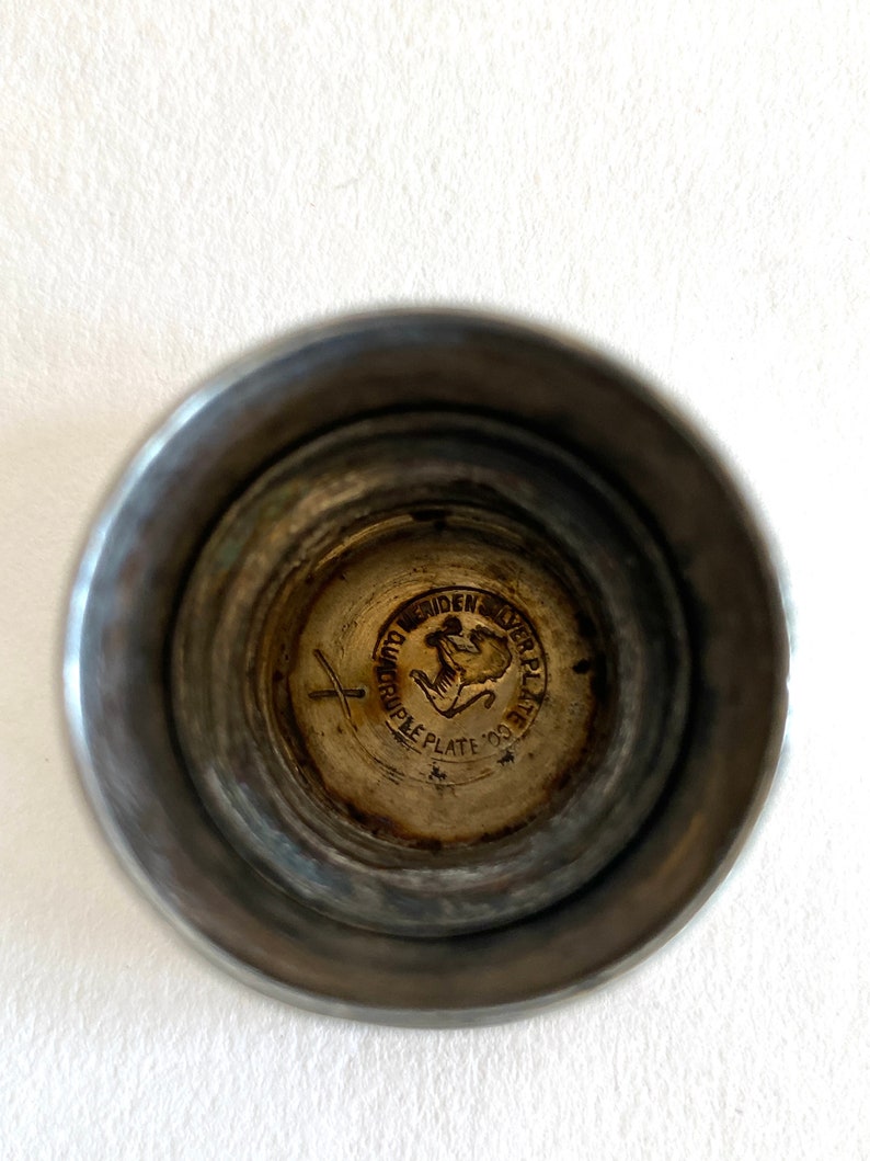 Early 1900s Art Deco Flask by Meriden collapsible Shot Glass - Etsy