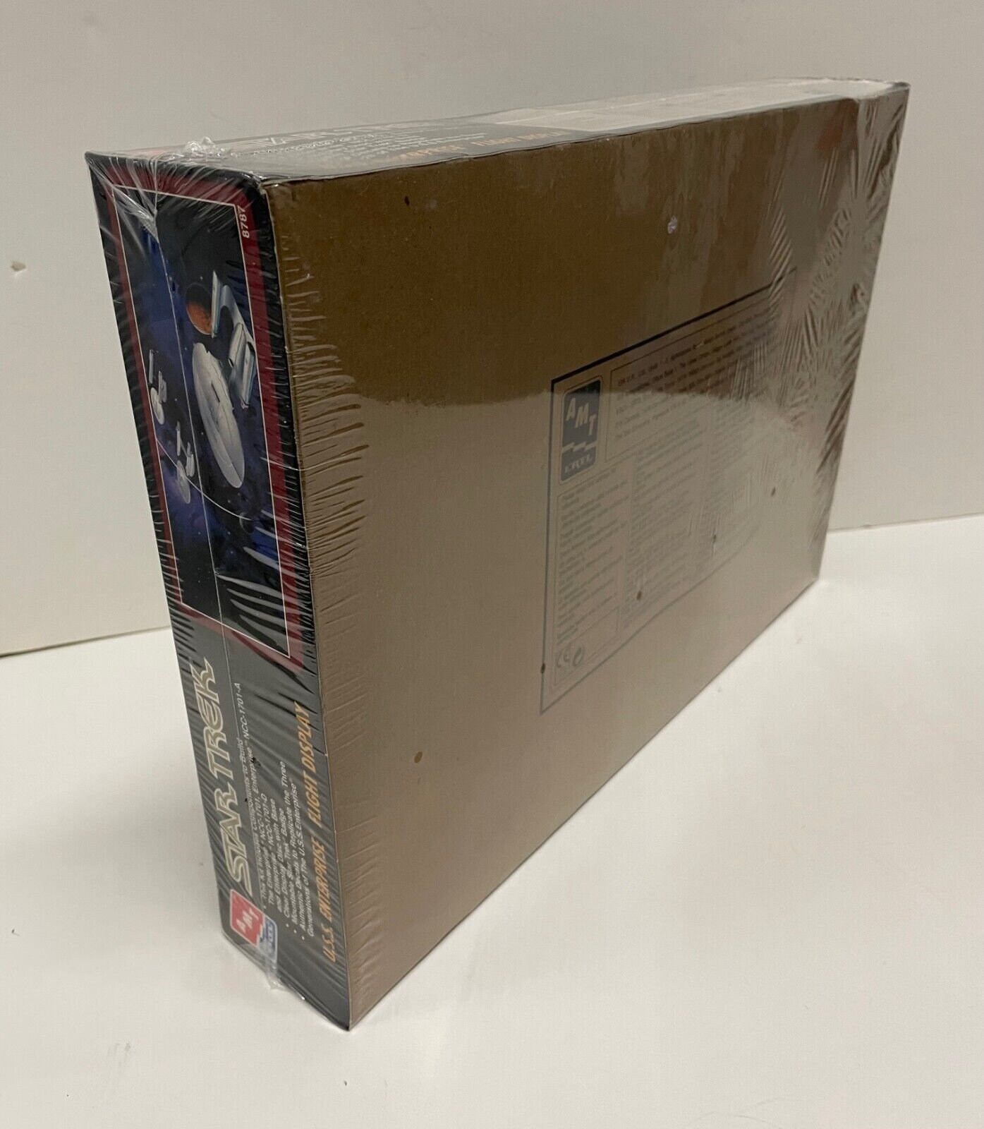 Star Trek AMT ERTL USS Enterprise Flight Display Model Kit Vehicle ...
