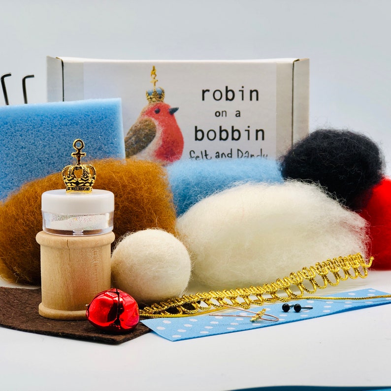 Robin on a Bobbin Kit - Etsy