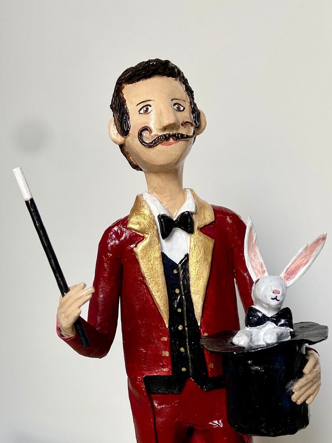 Magician With Rabbit, Illusionist Figure, Circus Magician, Circus ...