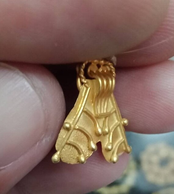Antique Intricate genuine Solid 22K Gold Egyptian Que… - Gem