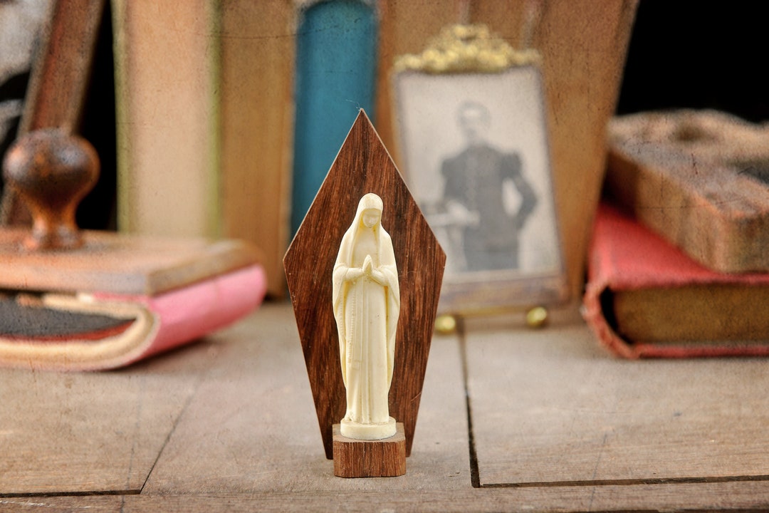 Virgin Mary Wooden Stand or Wall Hanging, With Plastic Statuette of Our ...