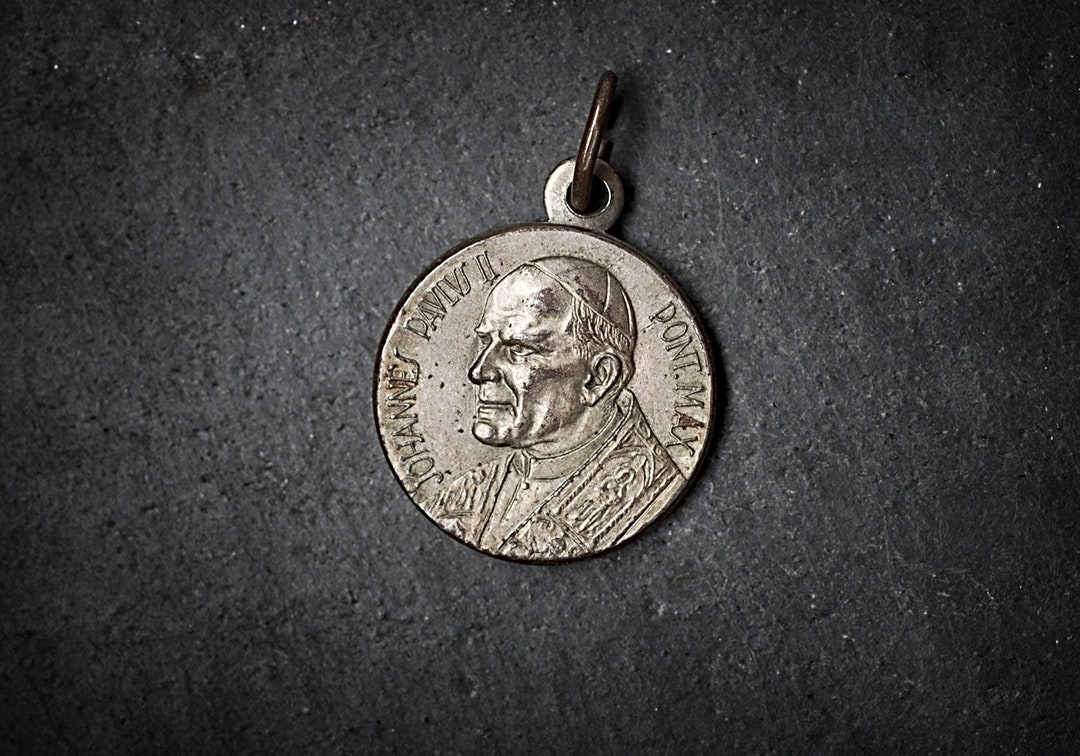 Vintage Religious Pope Paulus VI Medal, John Paul II Medal - Etsy